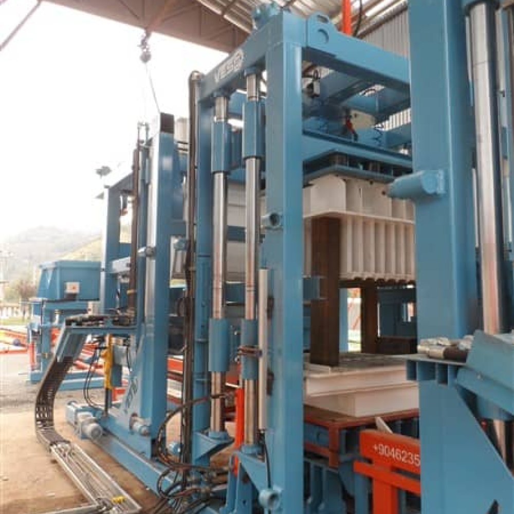 IMAGES FROM OUR FACTORY - Vess Machine